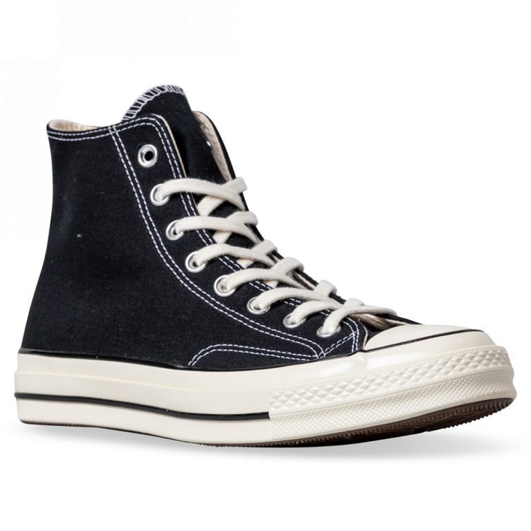 23 Sepatu Converse di Indonesia yang Paling Dicari - USS Feed