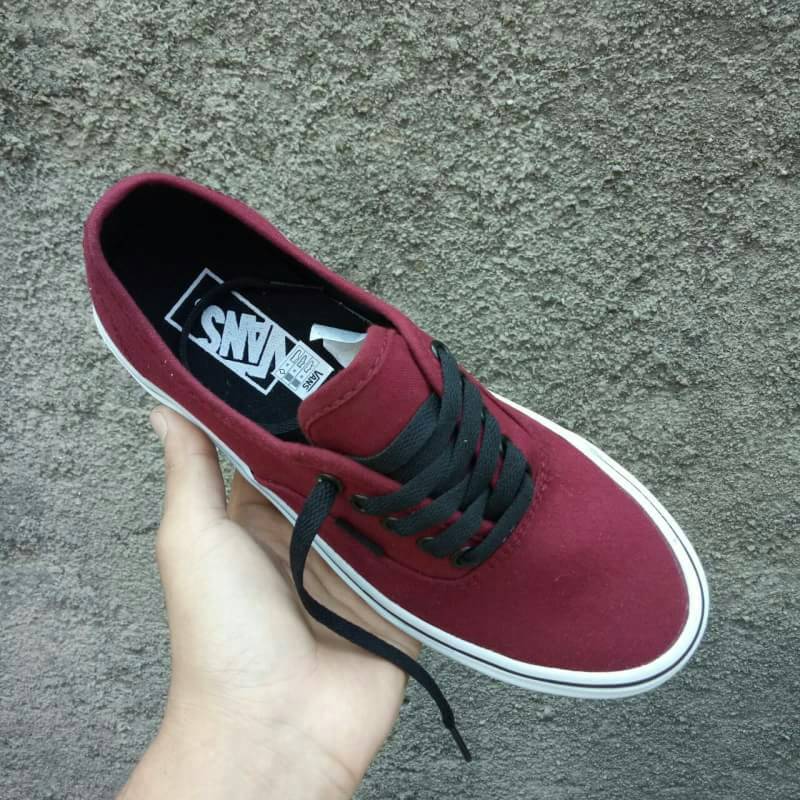 Yuk Cari Tahu Bedanya Vans Original dan Palsu, Jangan Sampai Tertipu ...