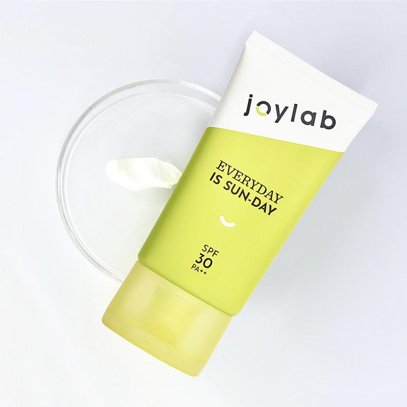 🌞 8 Sunscreen Terbaik Lokal, Ada yang Cegah Tanda Penuaan - USS Feed