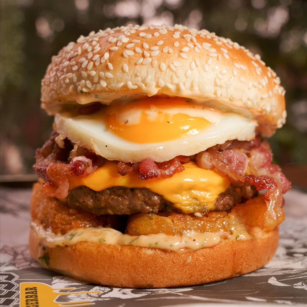 Lawless Burgerbar Kolaborasi dengan Life Behind Bars Hadirkan Menu ...