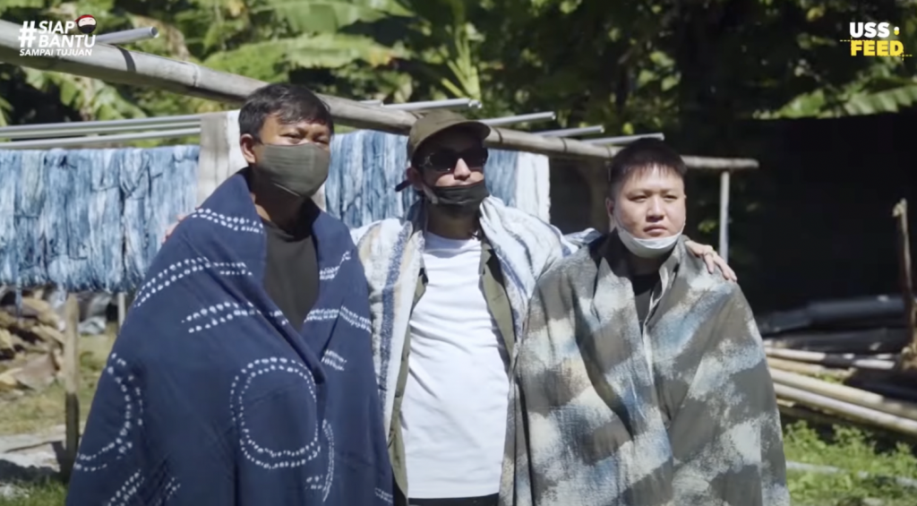 Jejouw dan Mohan Belajar Tari Bali Sekaligus Bikin Kain Celup - USS Feed