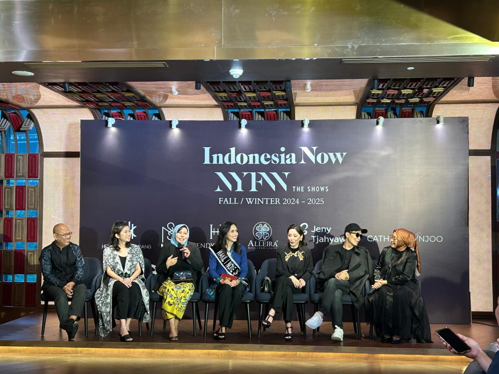 Indonesia Now Gandeng 5 Desainer Lokal Wakili Asia Tenggara di NYFW ...