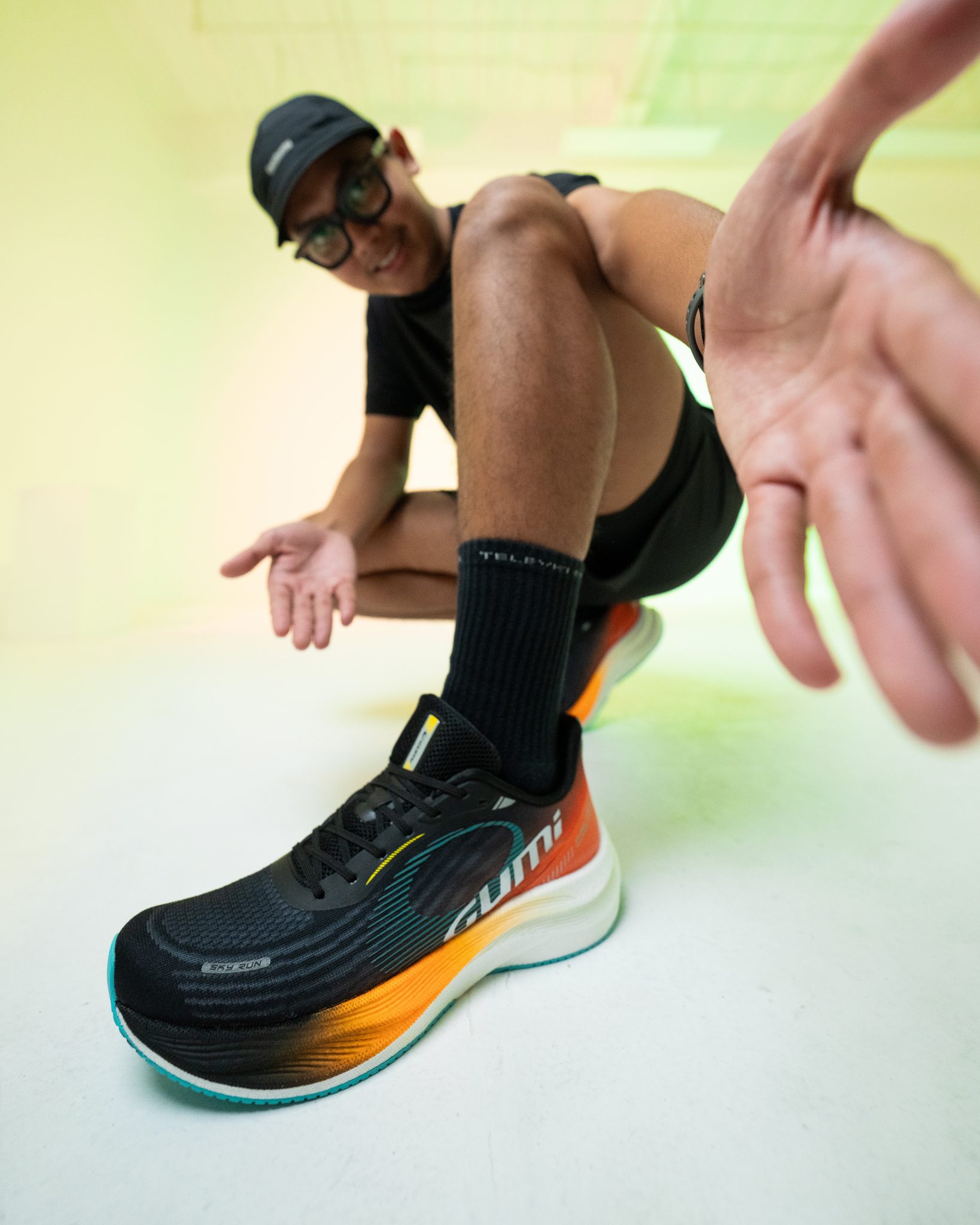 GUMI Sport Rilis Moon Walker, Sky Run, dan Pulse Racer: Sepatu Lari ...